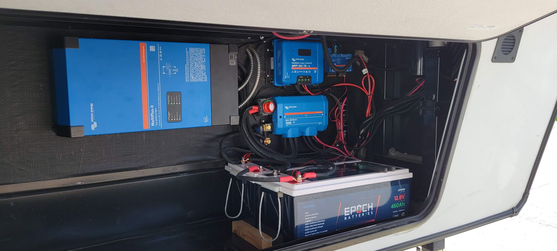 RV Power System Installation - Momentum Upfitters